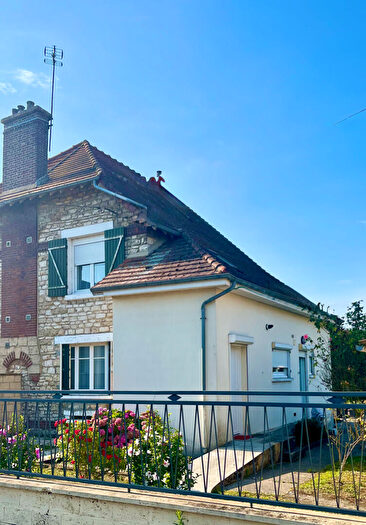 Maison à vendre - Crépy-en-Valois, Péguy - 5 pièces - 3 chambres