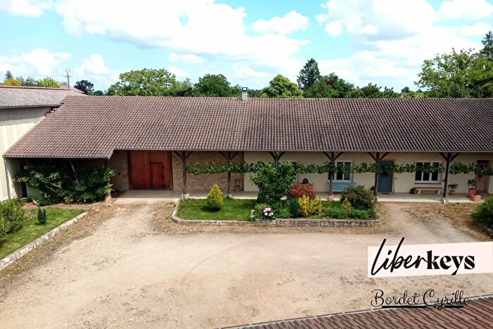 Maison à vendre - Saint-Bénigne - 5 pièces - 3 chambres