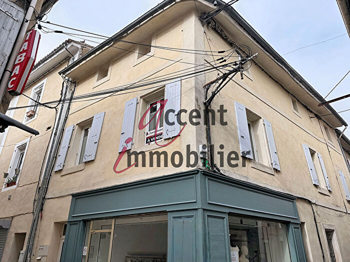 Appartement à vendre - LIsle-sur-la-Sorgue, Centre-ville - 2 pièces - 1 chambre