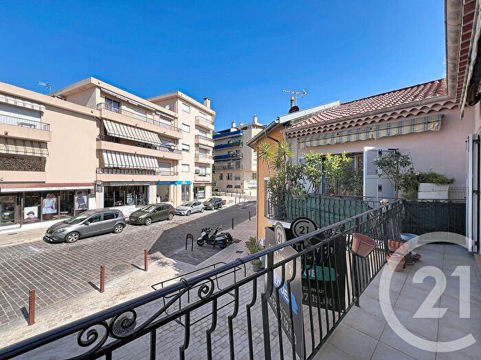 Mandelieu-la-Napoule, Capitou - Appartement 4 pièces à louer