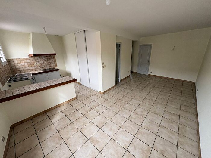 Appartement à louer - Auch - 2 pièces - 1 chambre