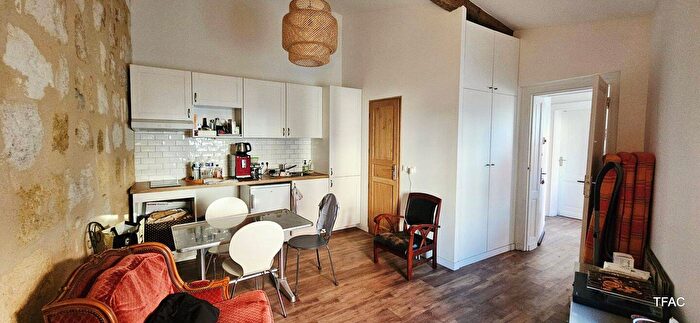 Appartement à louer - Jardin Public, Bordeaux - 2 pièces - 1 chambre