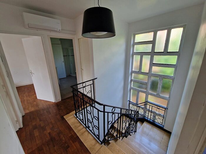 Maison à vendre - Auch, Faubourgs - 7 pièces - 9 chambres