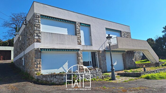 Maison à vendre - Panazol - 10 pièces - 6 chambres