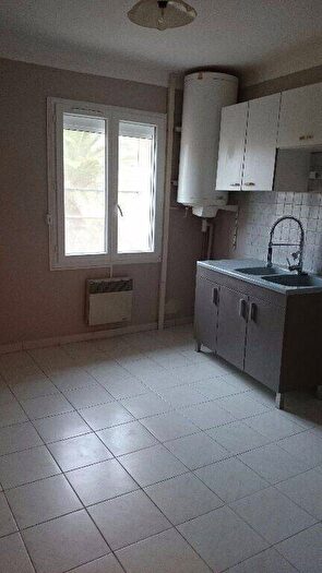 Centre Ville, Mauguio : Appartement 2 pièces à louer