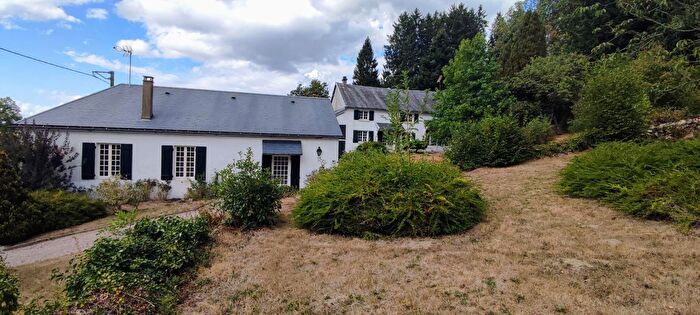 Maison 6 pièces à vendre à Montsauche-les-Settons