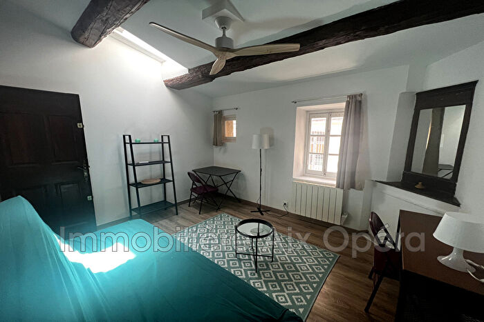 Appartement à louer - Aix-en-Provence, Centre-ville - 2 pièces - 1 chambre