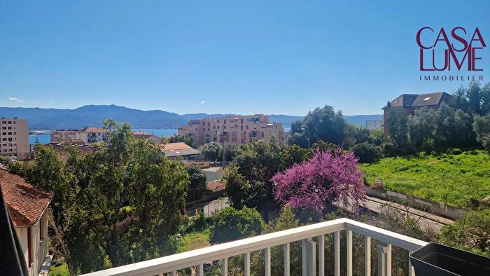 Appartement à vendre - Ajaccio - 3 pièces - 2 chambres