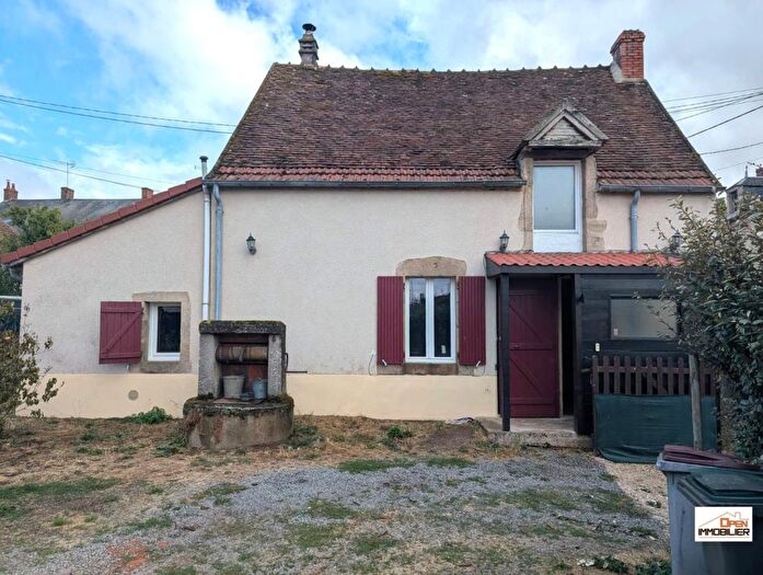Urciers : Maison 2 pièces à vendre