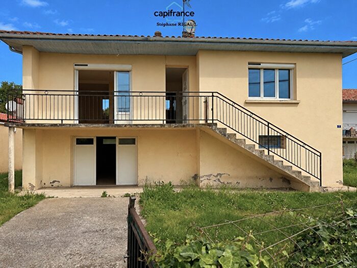 Maison 4 pièces à vendre à Montayral