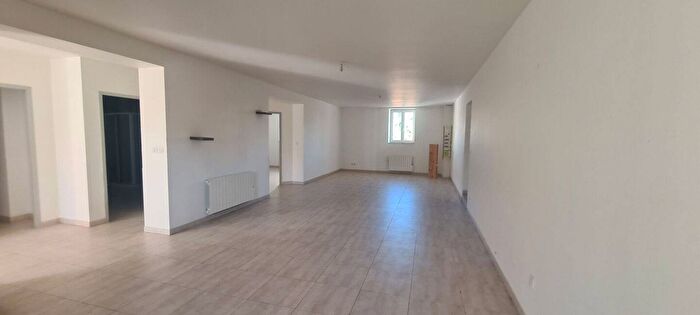 Appartement 4 pièces à louer - Dampierre-sur-Salon