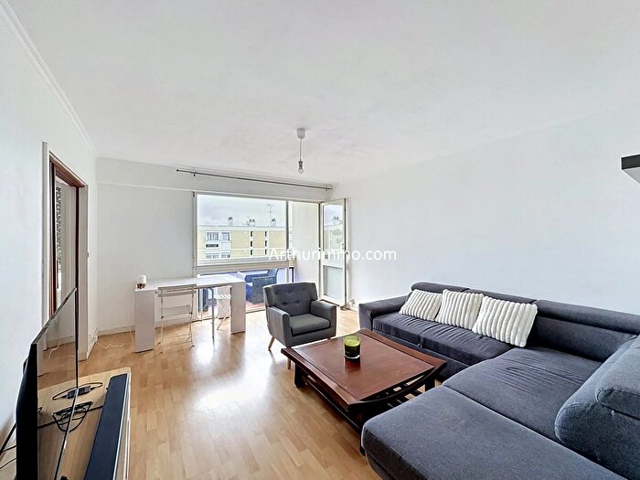 Créteil, Centre ancien : Appartement 2 pièces à vendre