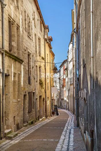 Appartement à vendre - Périgueux, Centre-ville, La Gare, Saint-Martin - 1 pièce