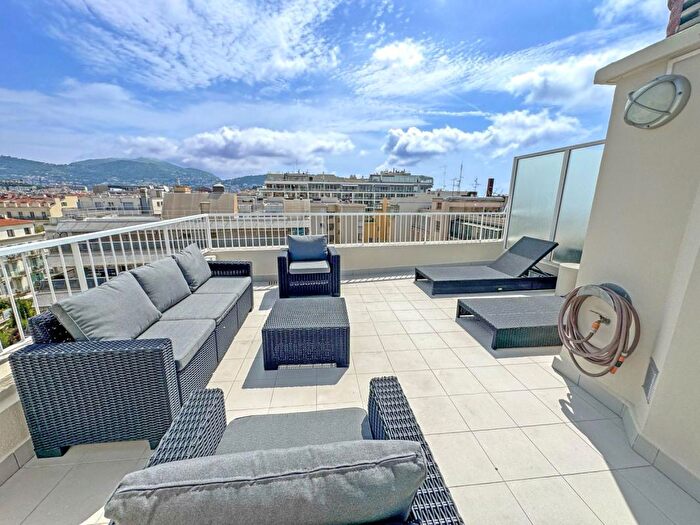 Appartement à vendre - Nice, Carré dor - 2 pièces - 1 chambre