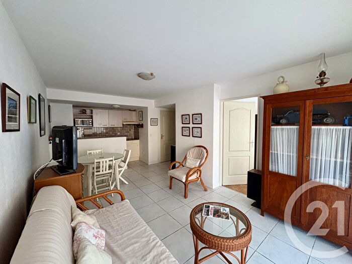 Appartement à vendre - Royan, Saint-Pierre - 2 pièces - 1 chambre
