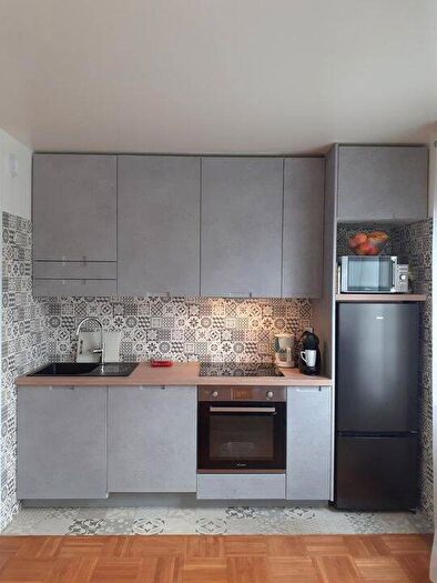 Appartement 1 pièce à Tassin le Bourg, Tassin-la-Demi-Lune, à louer