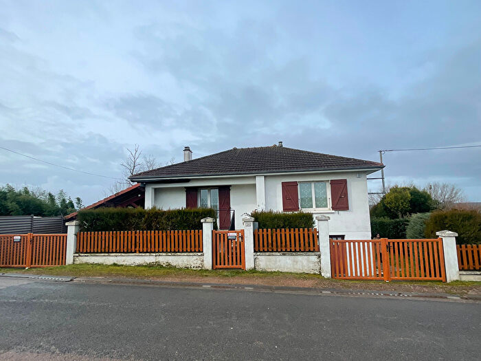 Maison à vendre - Pougues-les-Eaux - 5 pièces - 3 chambres