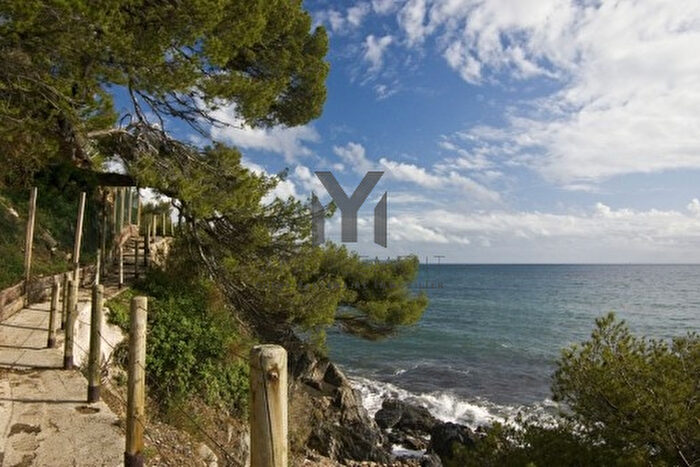Appartement à vendre - Toulon, Le Cap Brun, Le Petit Bois - 3 pièces - 2 chambres