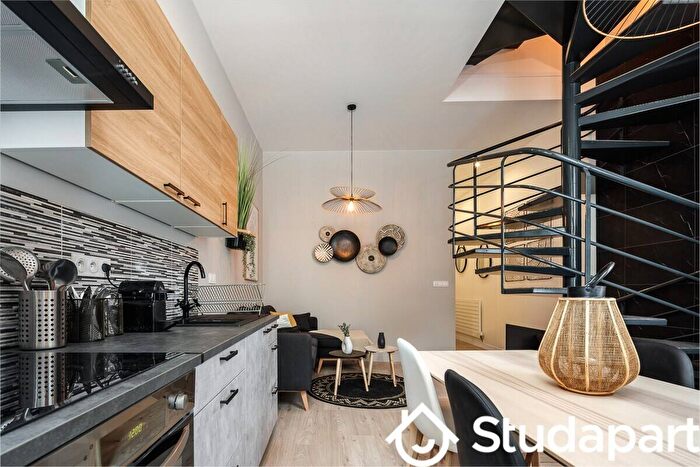 Appartement à louer - Bordeaux Sud - 1 pièce - 1 chambre