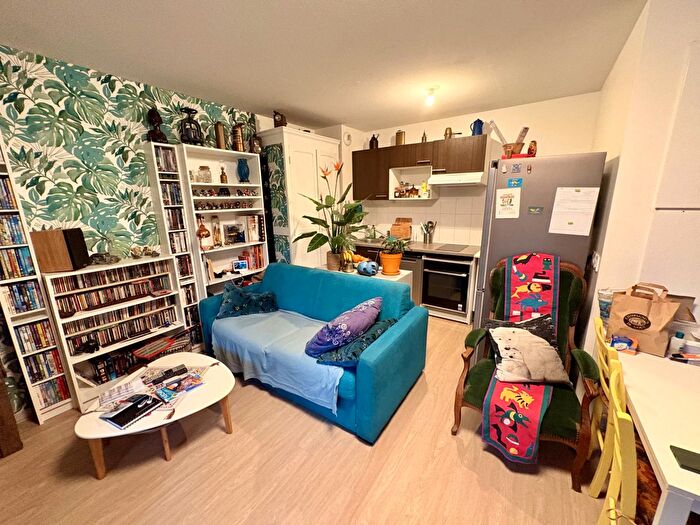 Appartement à vendre - Pessac, Magonty - 2 pièces - 1 chambre