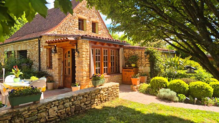 Maison à vendre - Marquay - 8 pièces - 2 chambres