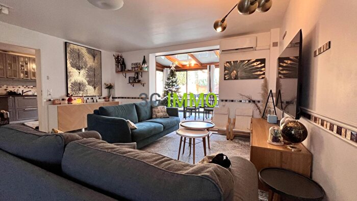 Maison à vendre - Saint-Pierre-du-Perray - 6 pièces - 4 chambres