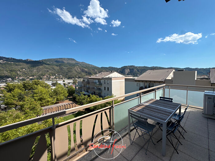 Carros : Appartement 3 pièces à vendre