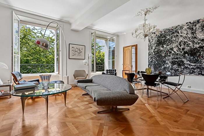 Appartement 3 pièces à vendre à Paris 3ème, Sainte-Avoye