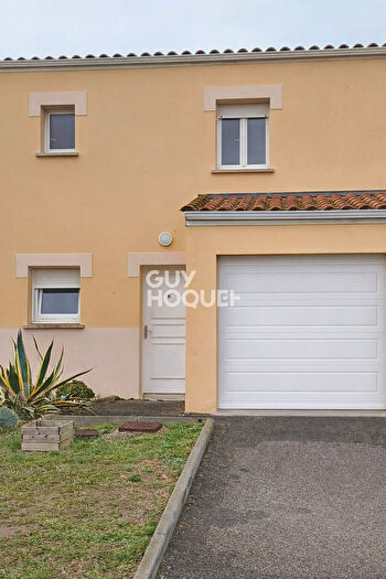 Maison à vendre - Capendu - 4 pièces - 3 chambres