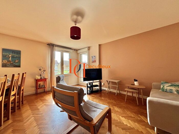 Appartement 4 pièces à louer à Gratte Ciel, Villeurbanne