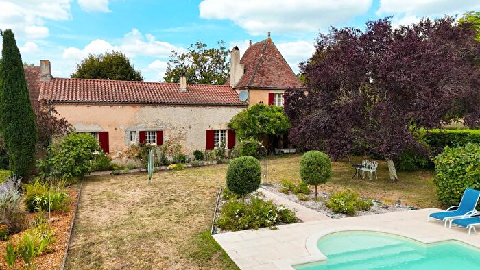 Maison 6 pièces à vendre à Coux-et-Bigaroque