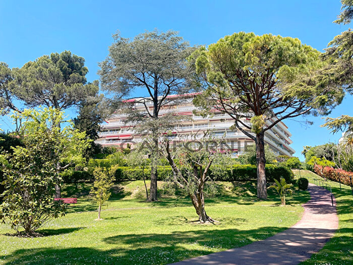 Cannes, Californie Pezou - Appartement 3 pièces à vendre