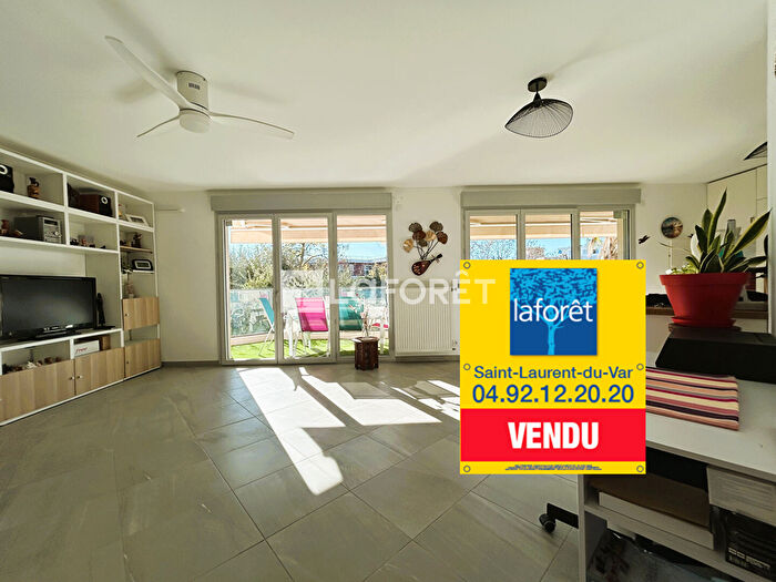 Appartement à vendre - Saint-Laurent-du-Var, Galinières, Pomarels - 3 pièces - 2 chambres