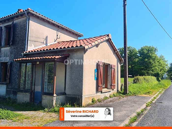 Maison 2 pièces à Oradour-Saint-Genest, à vendre