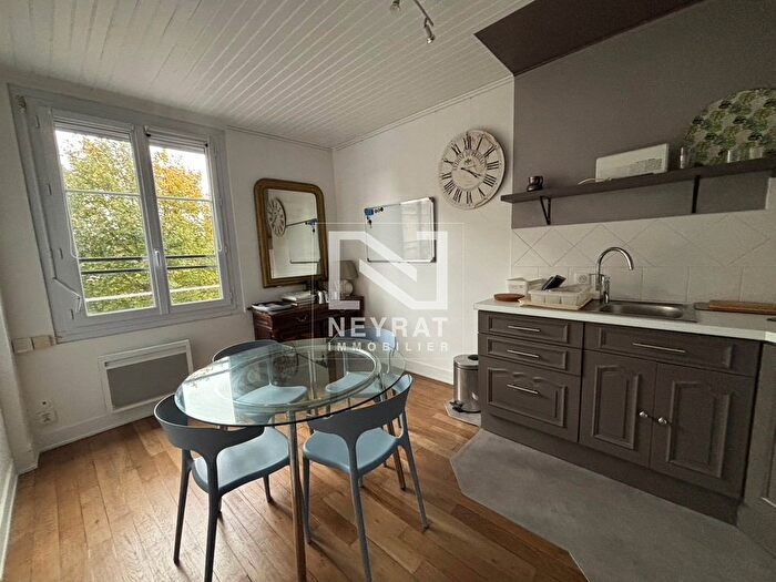 Appartement à vendre - Autun, Saint-Jean, République, Gare - 2 pièces - 1 chambre