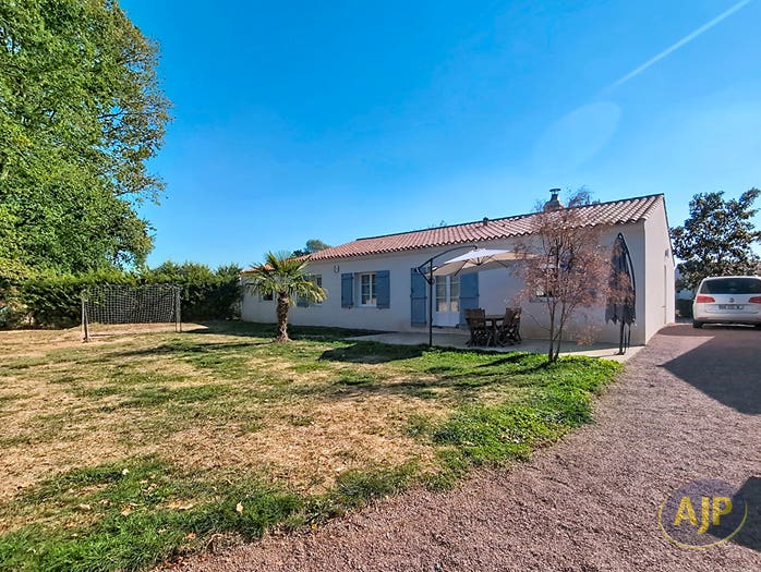 Vieillevigne - Maison 6 pièces à vendre