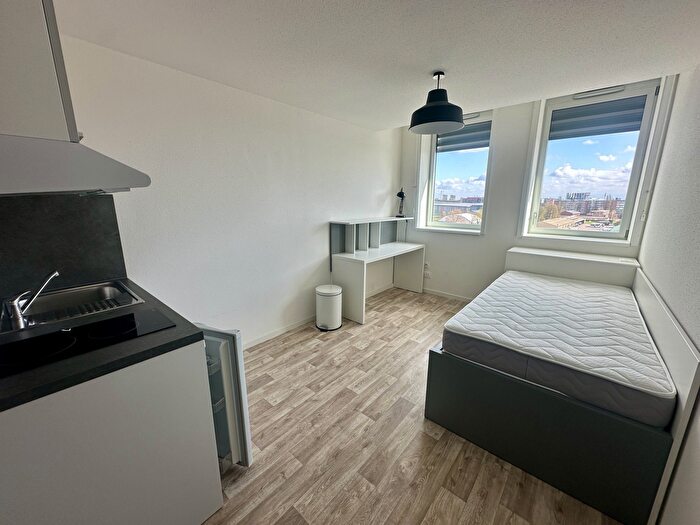 Appartement à louer - Strasbourg, Kablé - 1 pièce
