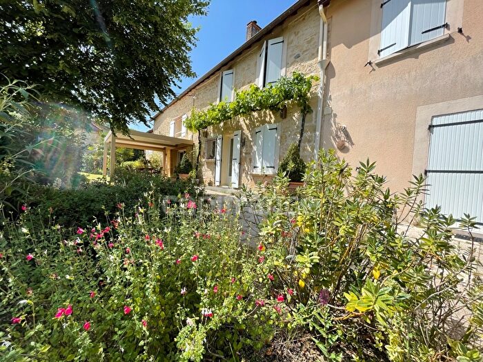 Saint-Sulpice-d'Excideuil : Maison 6 pièces à vendre