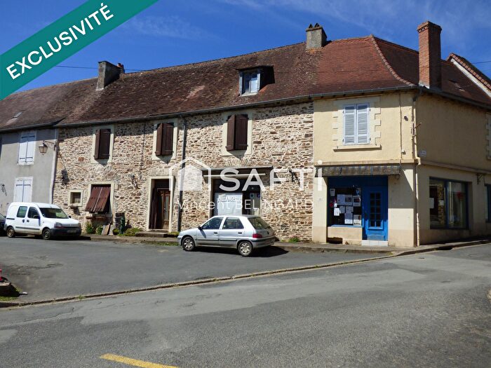 Maison à vendre - Jumilhac-le-Grand - 4 pièces - 3 chambres