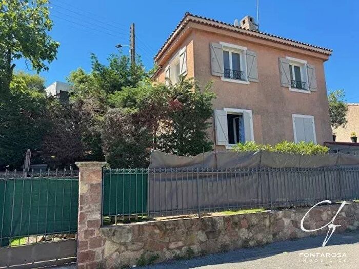 Maison 4 pièces à Saint-Raphaël, Plateau Notre-Dame, à vendre