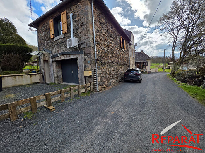 Maison à vendre - Voutezac - 5 pièces - 2 chambres