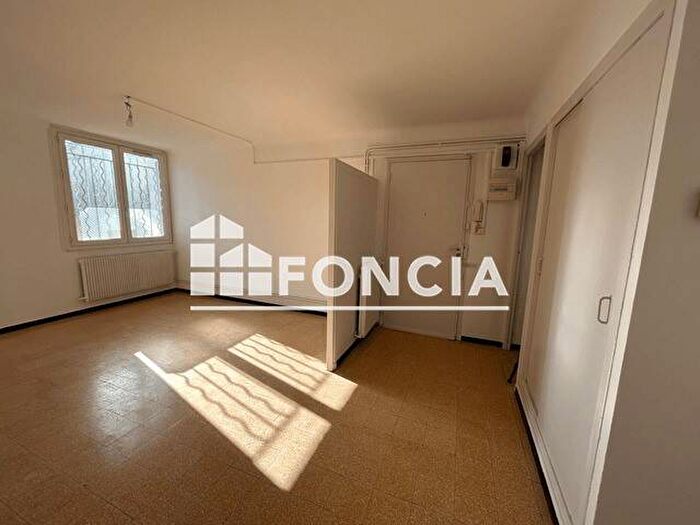 Appartement à louer - Jardins de la Fontaine, Nîmes - 2 pièces - 1 chambre