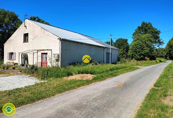 Maison à vendre - Sancoins - 6 pièces - 4 chambres