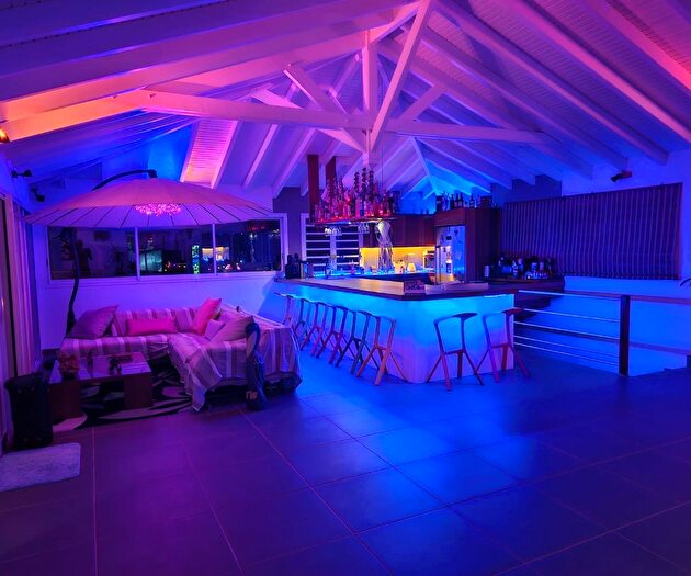 Maison à vendre - Le Diamant - 8 pièces - 7 chambres