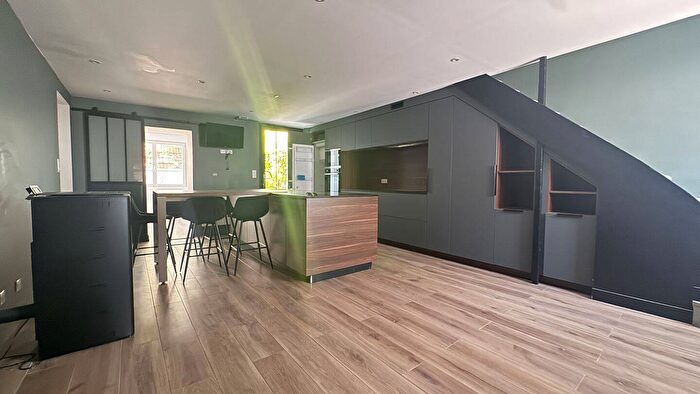 Maison 4 pièces à louer à Compiègne