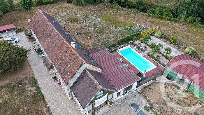 Lescherolles - Maison 10 pièces à vendre