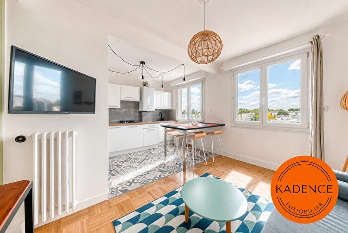 Quartiers Nord-Est, Jeanne dArc - Appartement 4 pièces à vendre