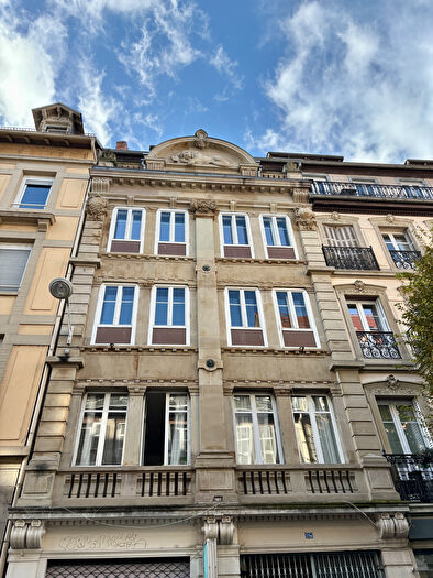 Appartement 3 pièces à Strasbourg, Gare, à vendre