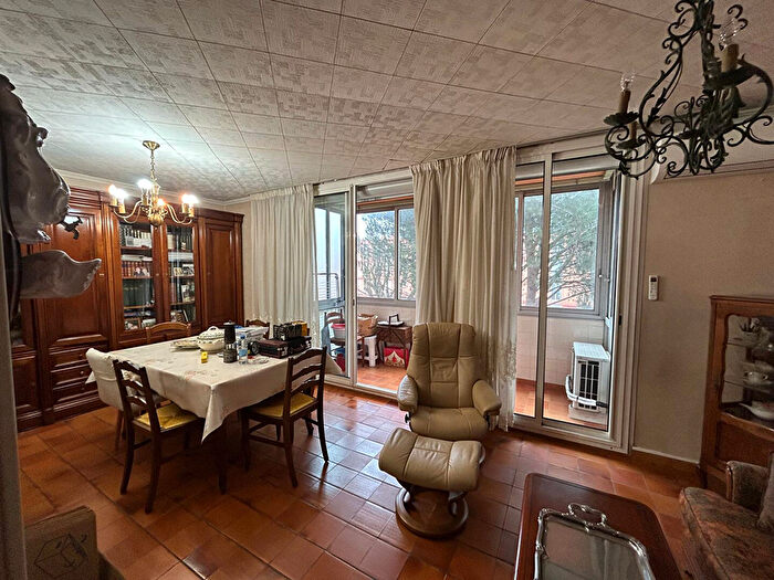 Appartement à vendre - Gardanne, Centre-ville - 2 pièces - 1 chambre