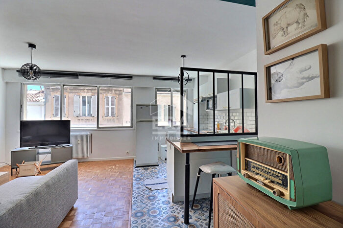 Appartement 2 pièces à Marseille 4ème, Cinq Avenues, à vendre